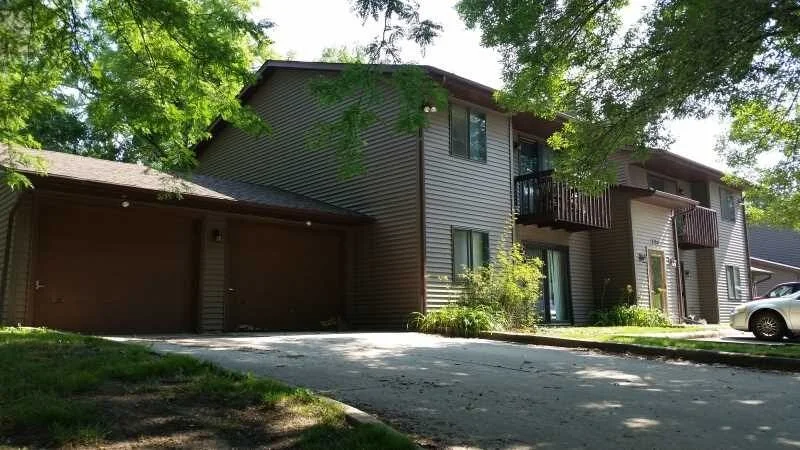 Available Units — Penningroth Apartments
