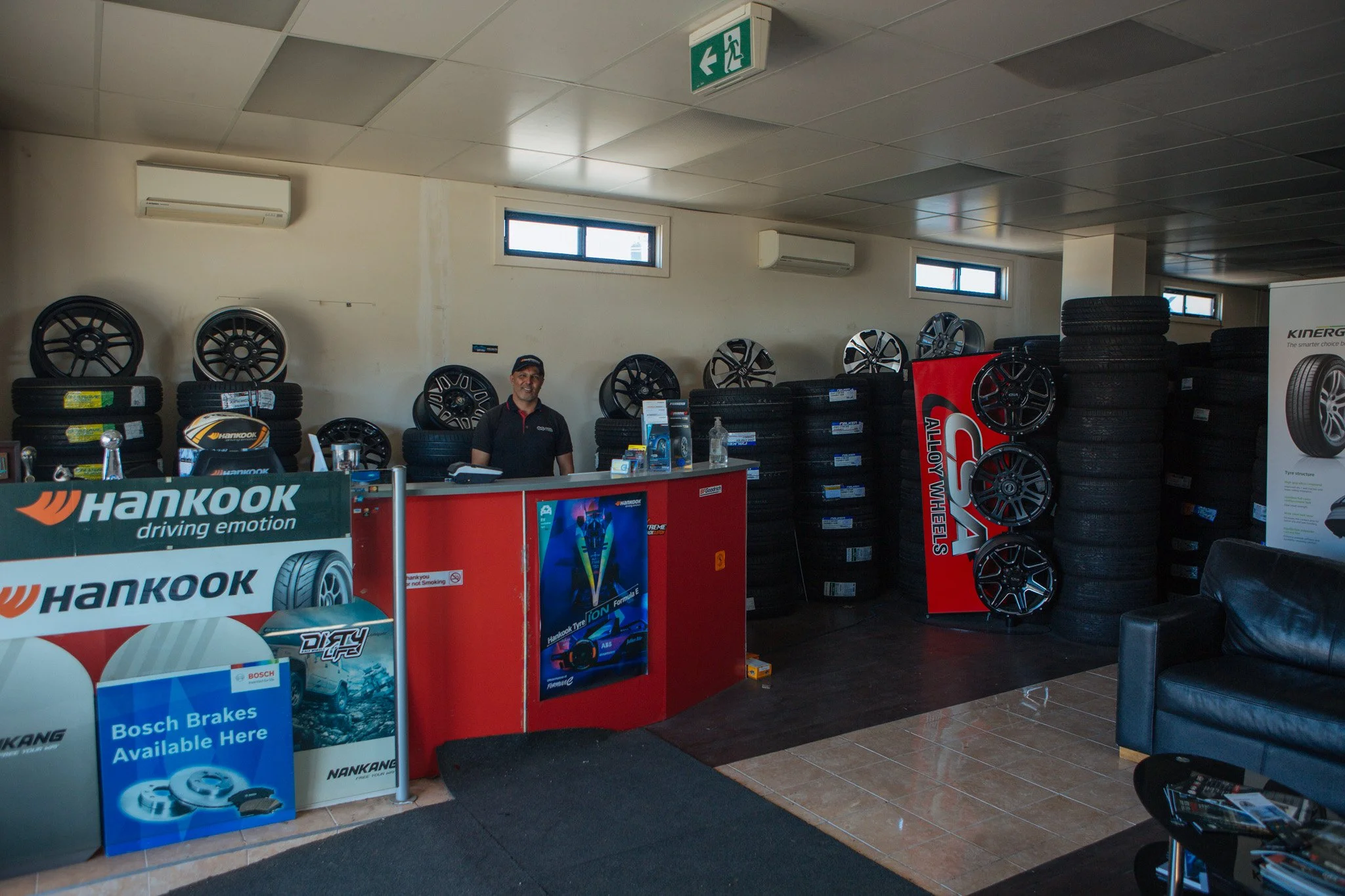 Royal Tyres SA