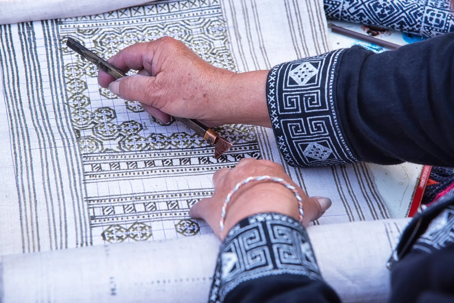 Hmong Pattern Library | Discover Hmong Patterns Today