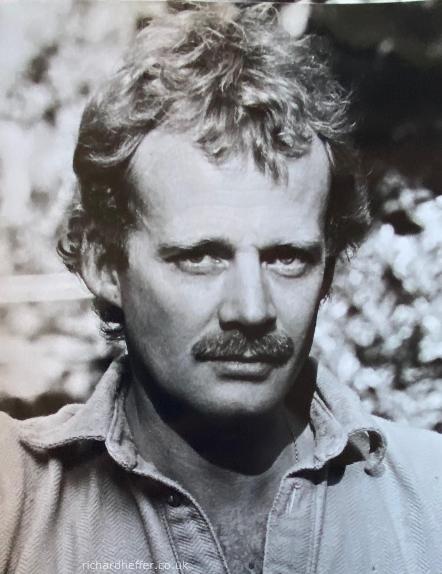 Official website for Richard Heffer, actor of stage and screen