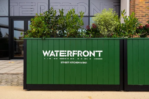 Waterfront Street Kitchen & Bar