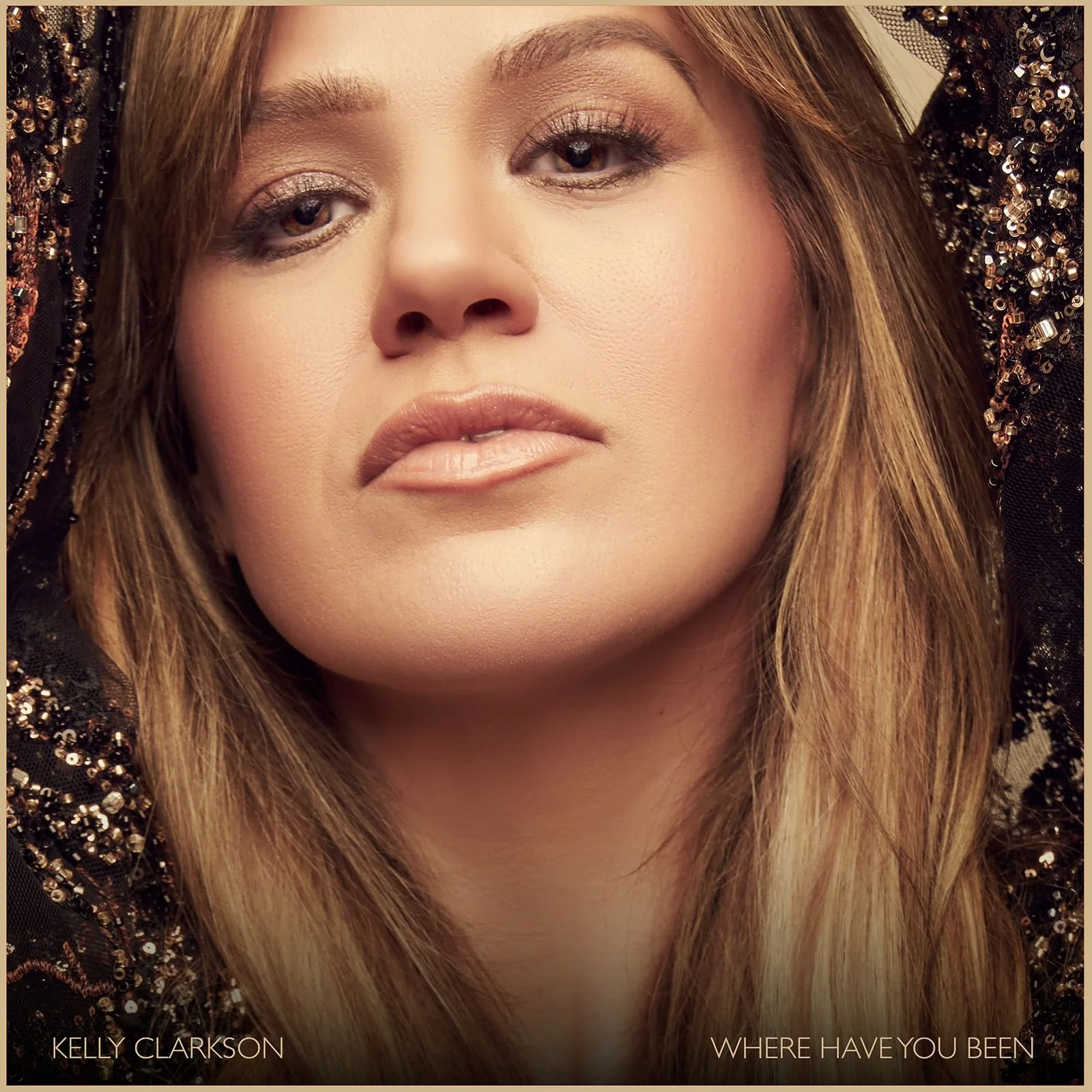 KELLY CLARKSON