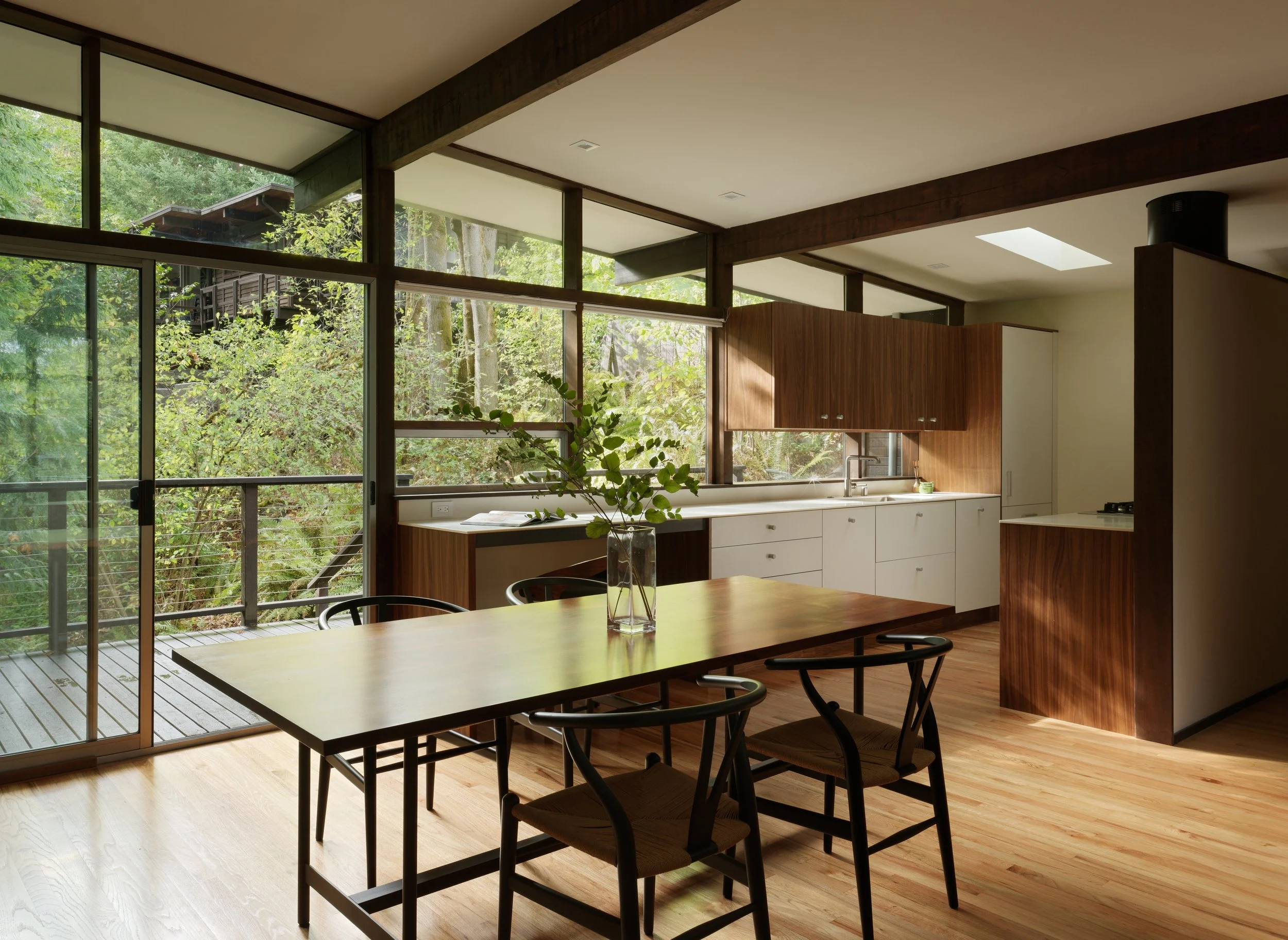 A Mid-Century Modern Home Gets A Thoughtful Update — Your Modern Cottage