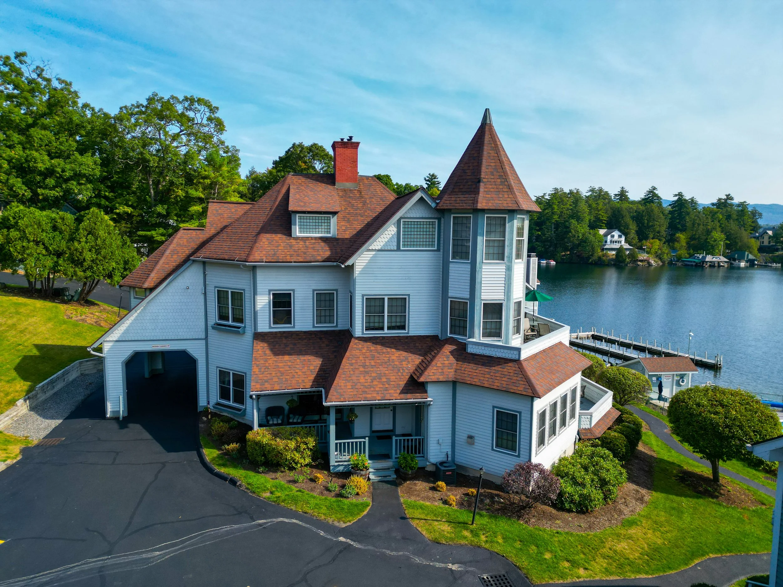 The Quarters at Lake George (518) 668-4901 | Book Your Lake George Escape