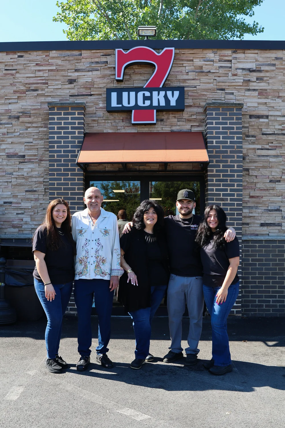 Lucky 7 Grocery & Deli