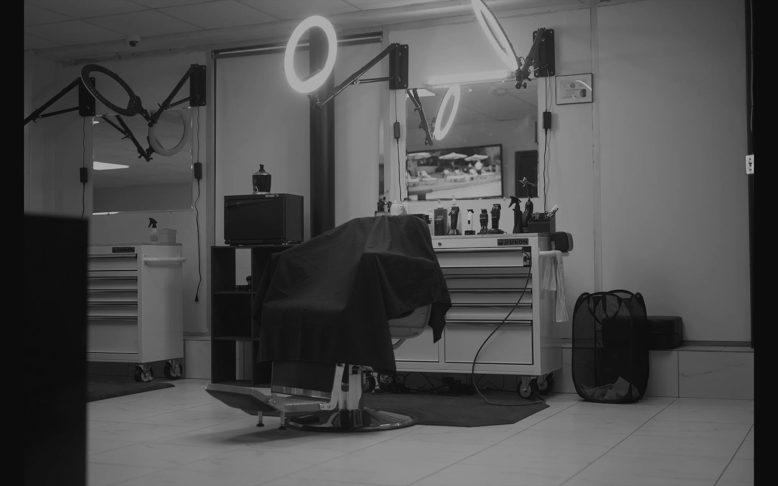 Legends Barbershop Rosenberg TX | Fades, Haircuts & Hot Towel Shaves