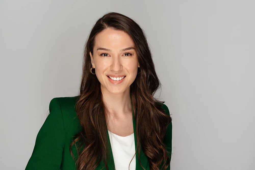 OUR PEOPLE — Douglas Hoskins Legal