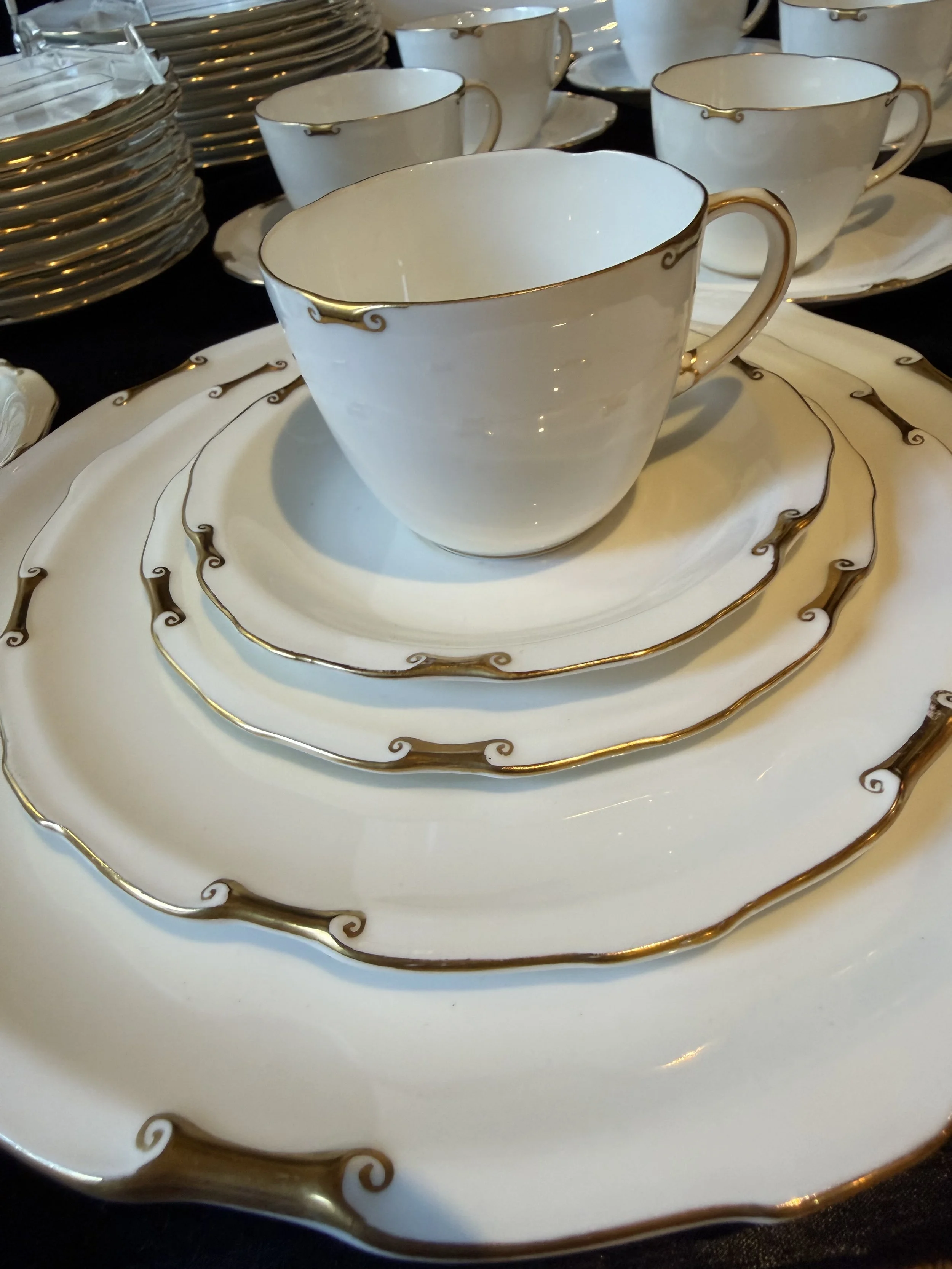 Royal Crown Derby Regency Pattern Spotlight — Fine Vintage Treasures