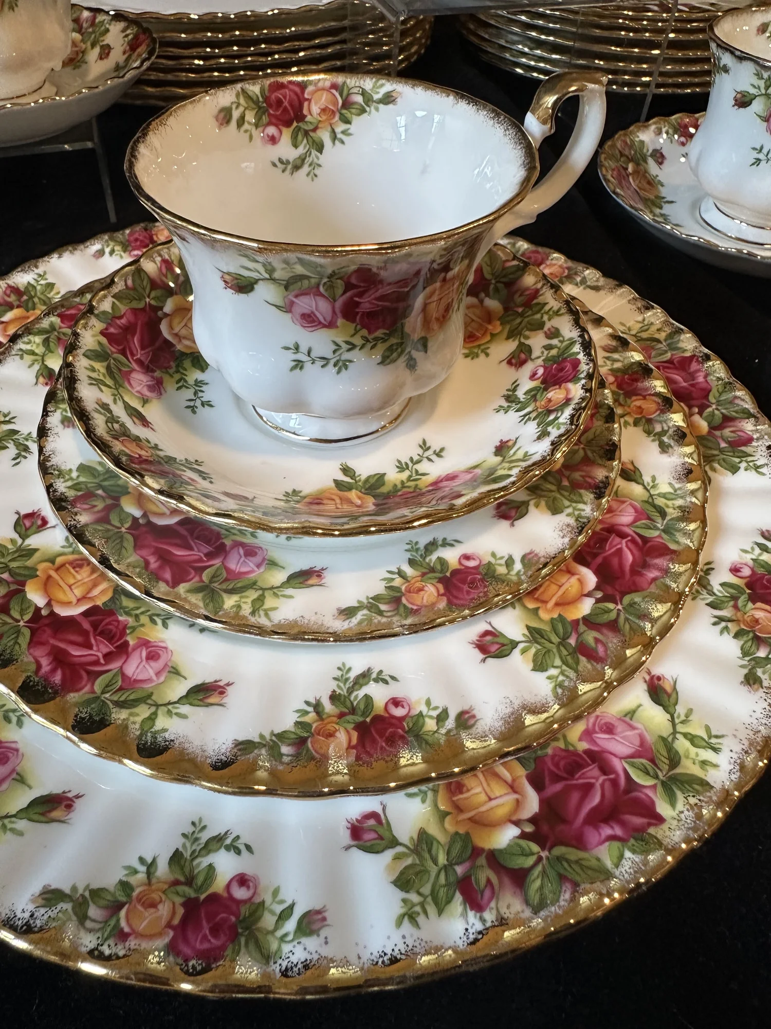 Determining vintage china value — Fine Vintage Treasures