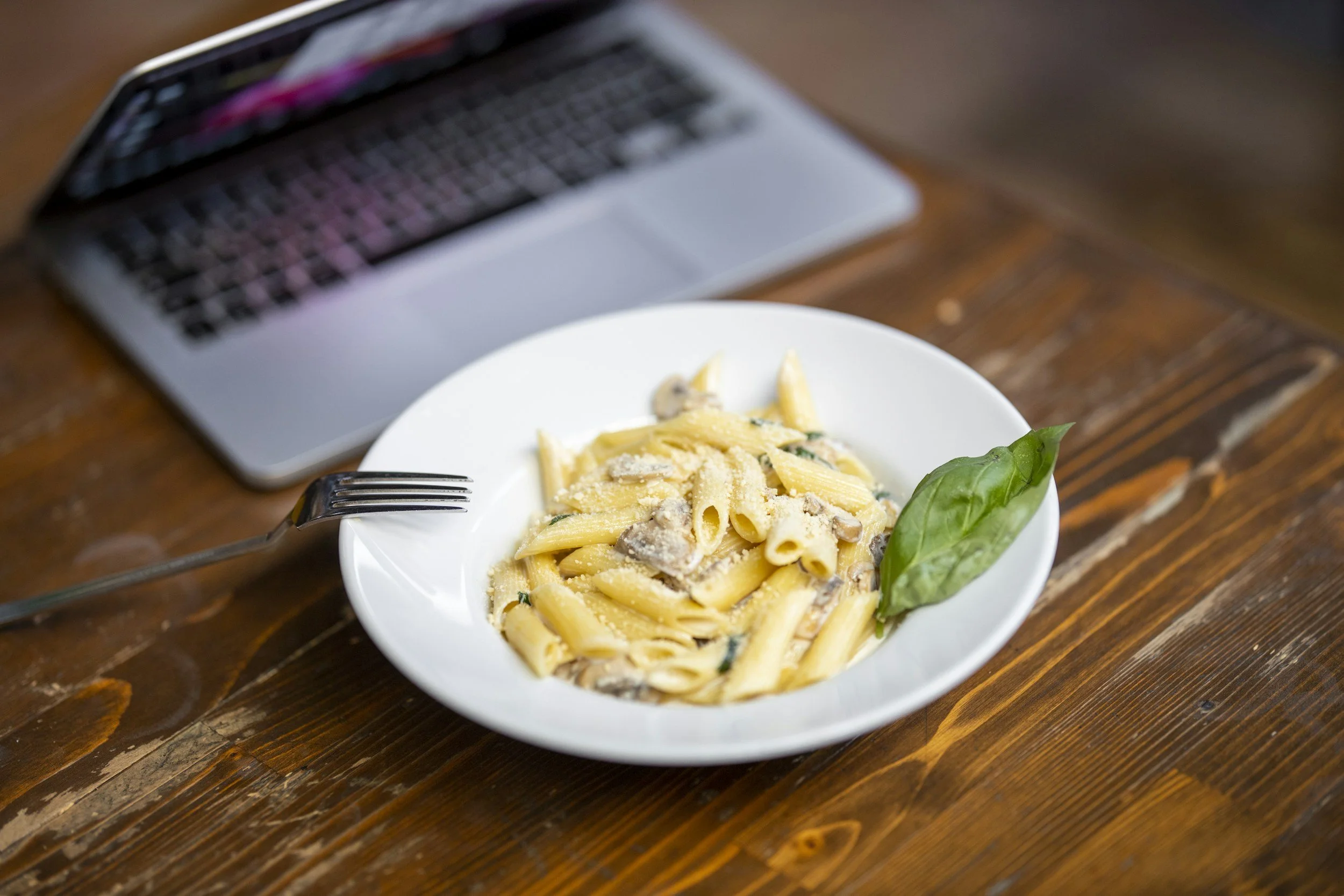 Lunch | Order Fresh Lunches Today — Café Pacific Catering