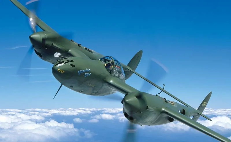 P-38F LIGHTNING “GLACIER GIRL” — Lewis Air Legends