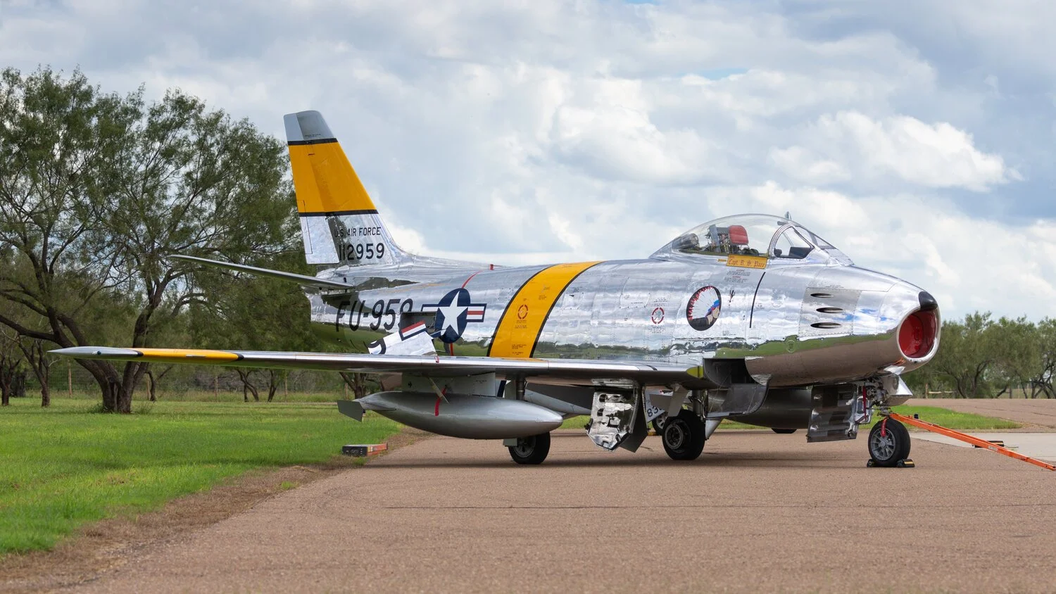 MK 6 F-86 SABRE — Lewis Air Legends