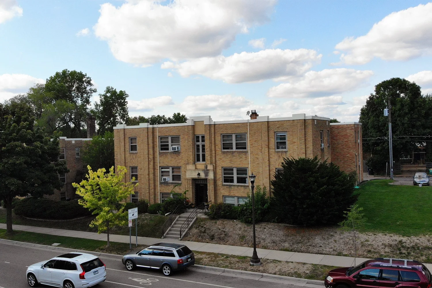 Ford Parkway Apartments — Steffen Zenner Properties