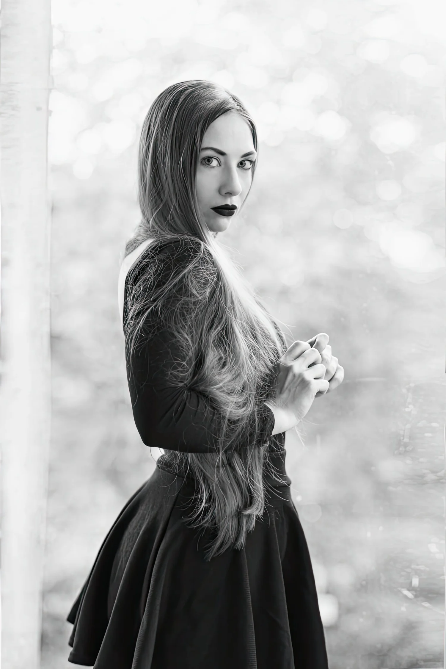 Elizabeth May - fantasy romance author