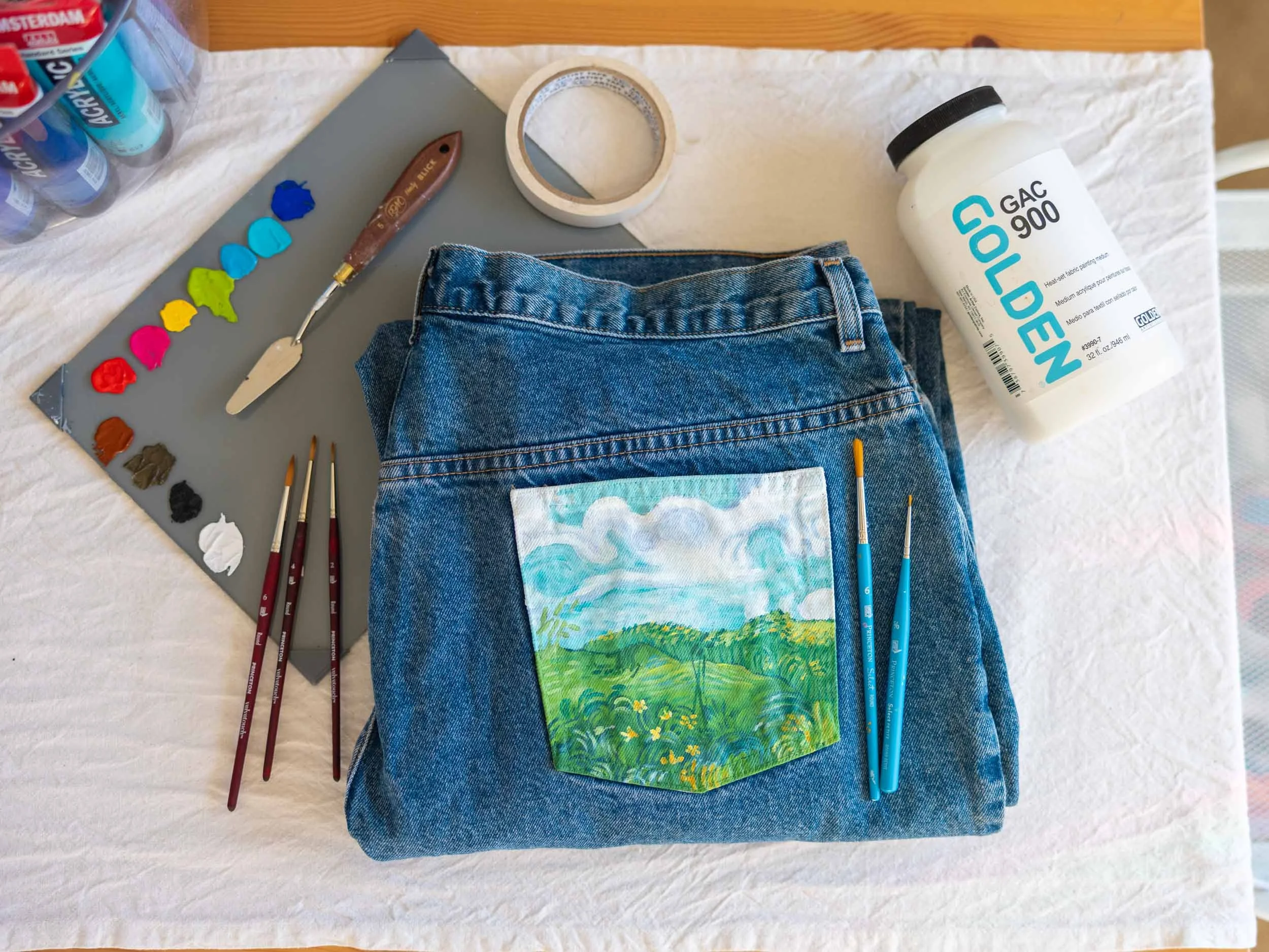 Best Paint For Denim: Acrylic vs. Fabric Paint
