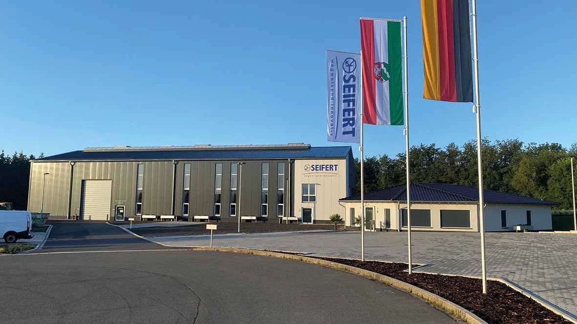 Services 2 — SEIFERT MES