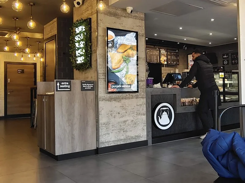 Digital Advertising Posters | Dynamic Display Solutions — Sign Digital ...