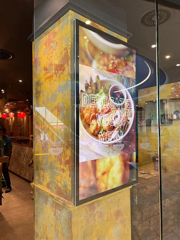 Slimline pro advertising displays,Premium digital advertising screens ...