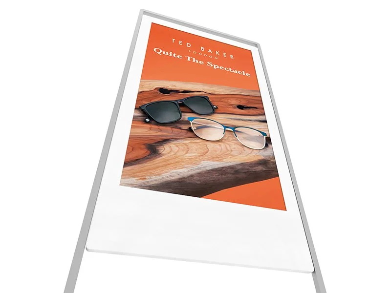Superslim Freestanding Double-Sided Digital Posters — Sign Digital ...