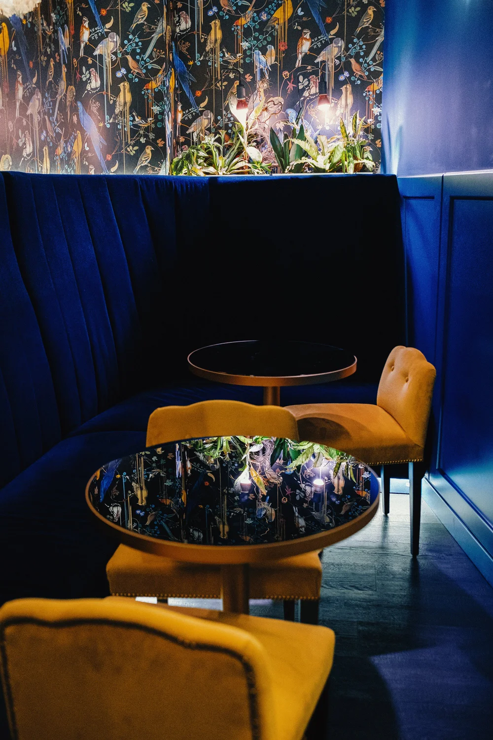 Mirror Cocktail Bar