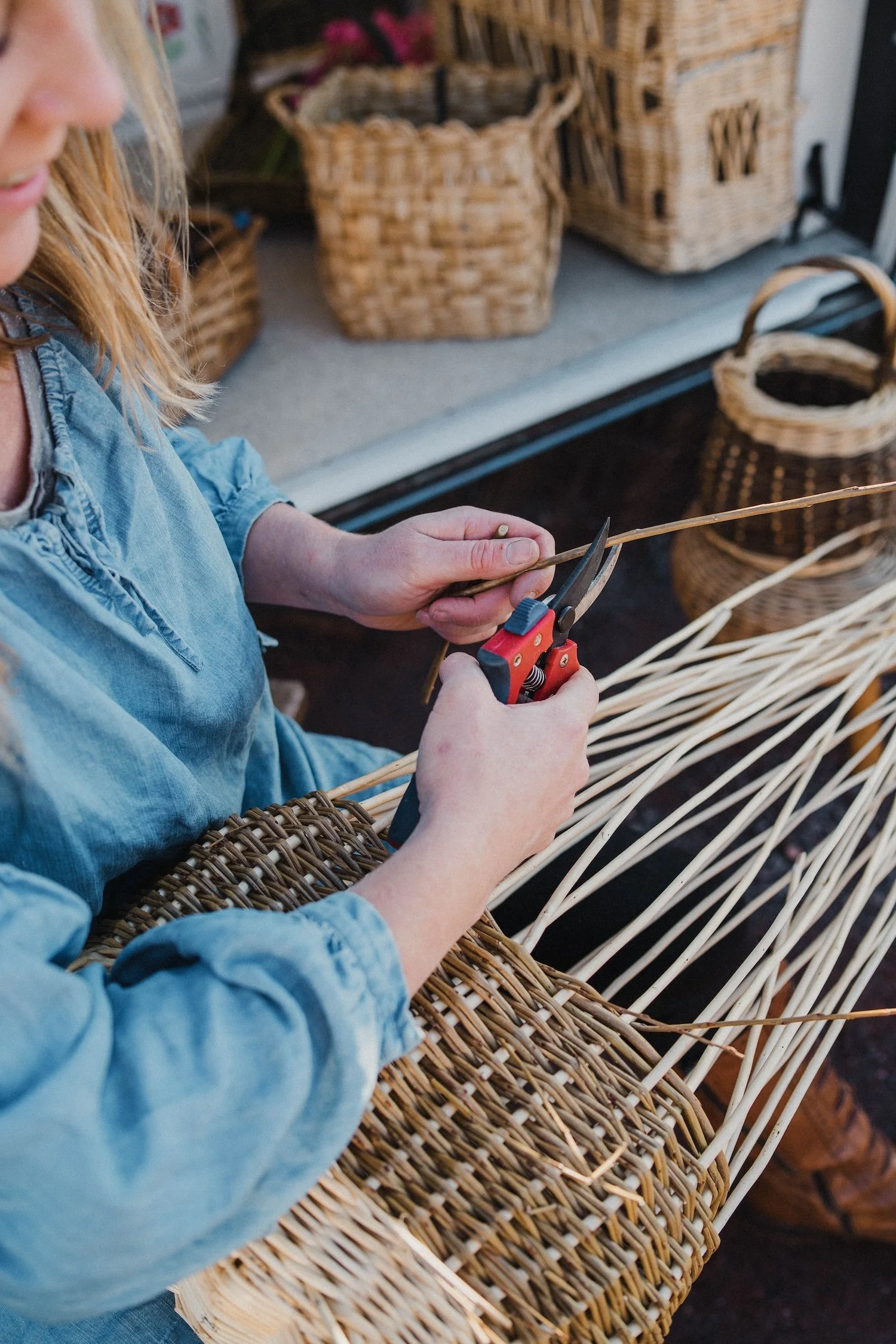 Sarah Le Breton Willow | Basket maker • designer • teacher