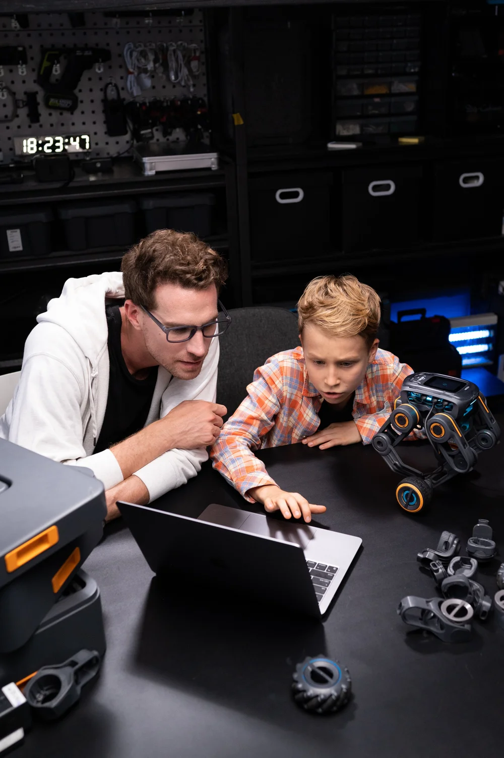 UBTech UGot | Découvrez, Programmez, Innovatez — PHR Robotics