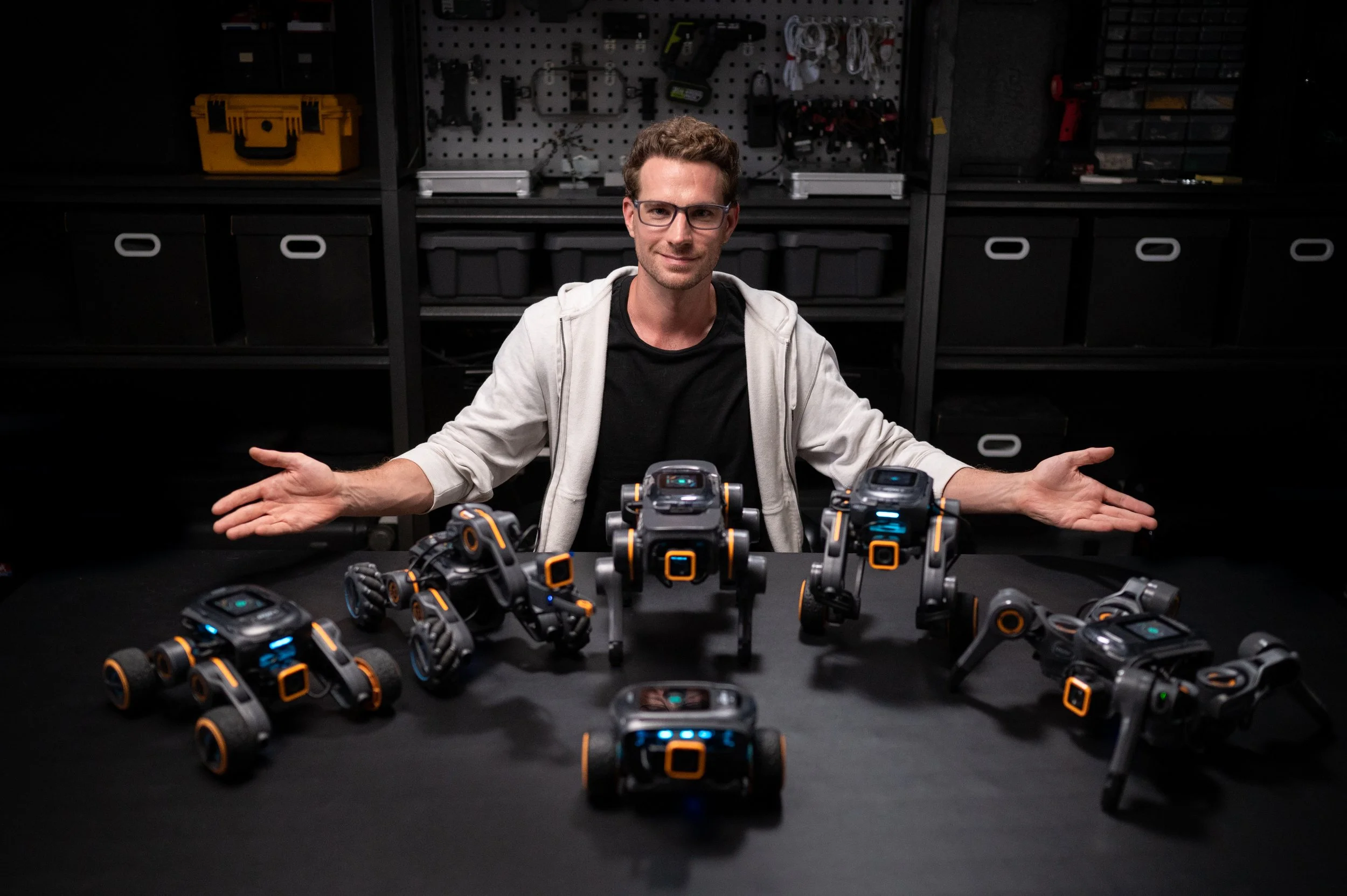 UBTech UGot | Découvrez, Programmez, Innovatez — PHR Robotics