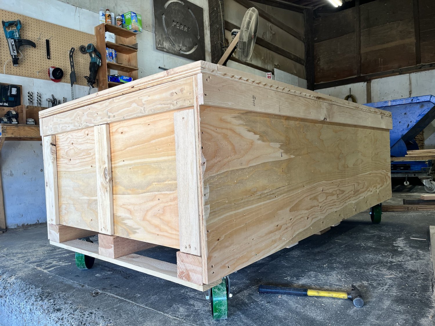 PERRY PALLET | your partner in pallets and crates