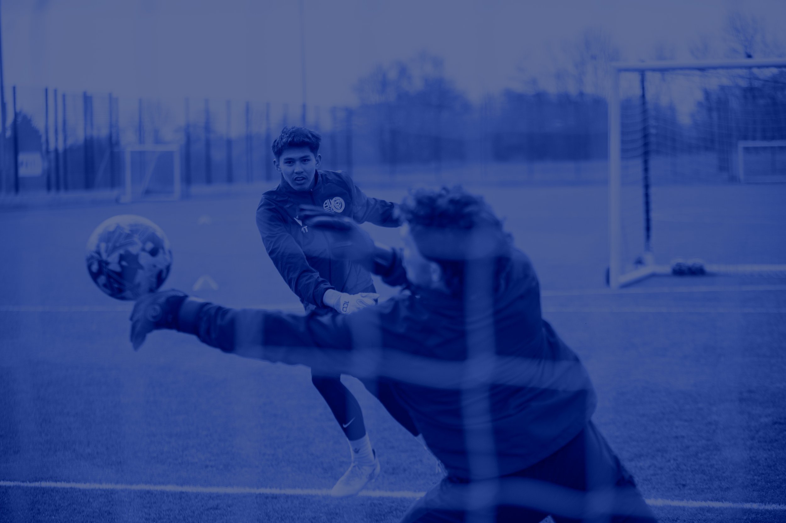 RIASA - UK Soccer academy | US/UK DUEL accredited degree