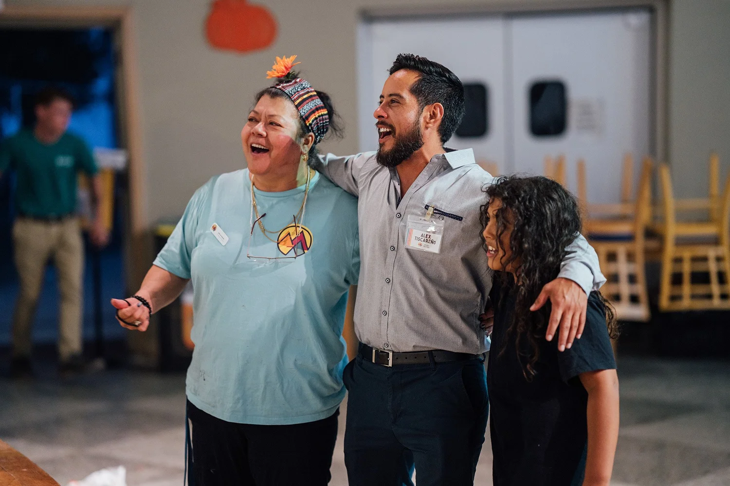 Commún - The Verb of Community