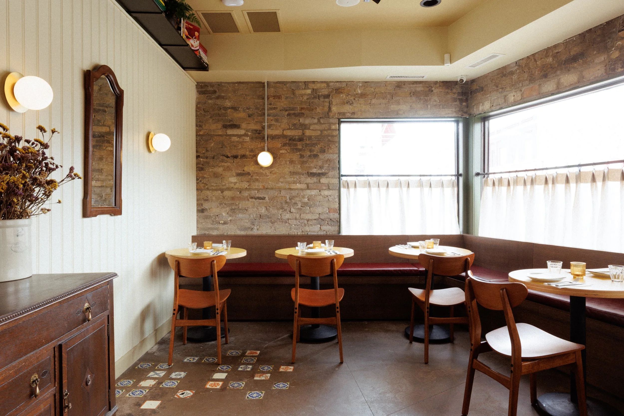 Shirley's Restaurant