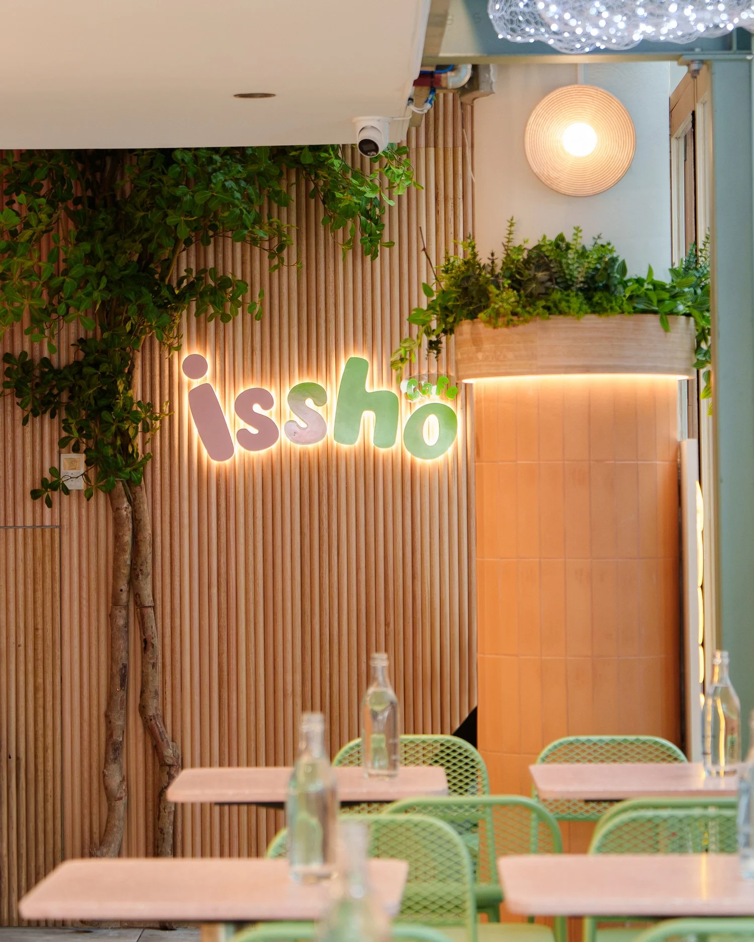 Issho Cafe — Siam Palette Hospo Group