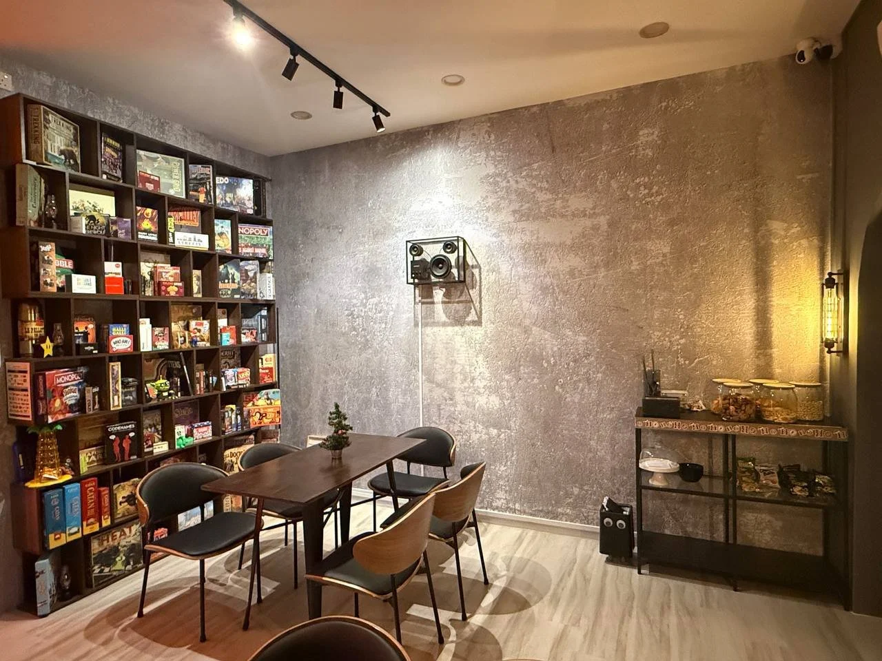 Pixels and Pieces | Singapore's Premier Board Game & Console Cafe