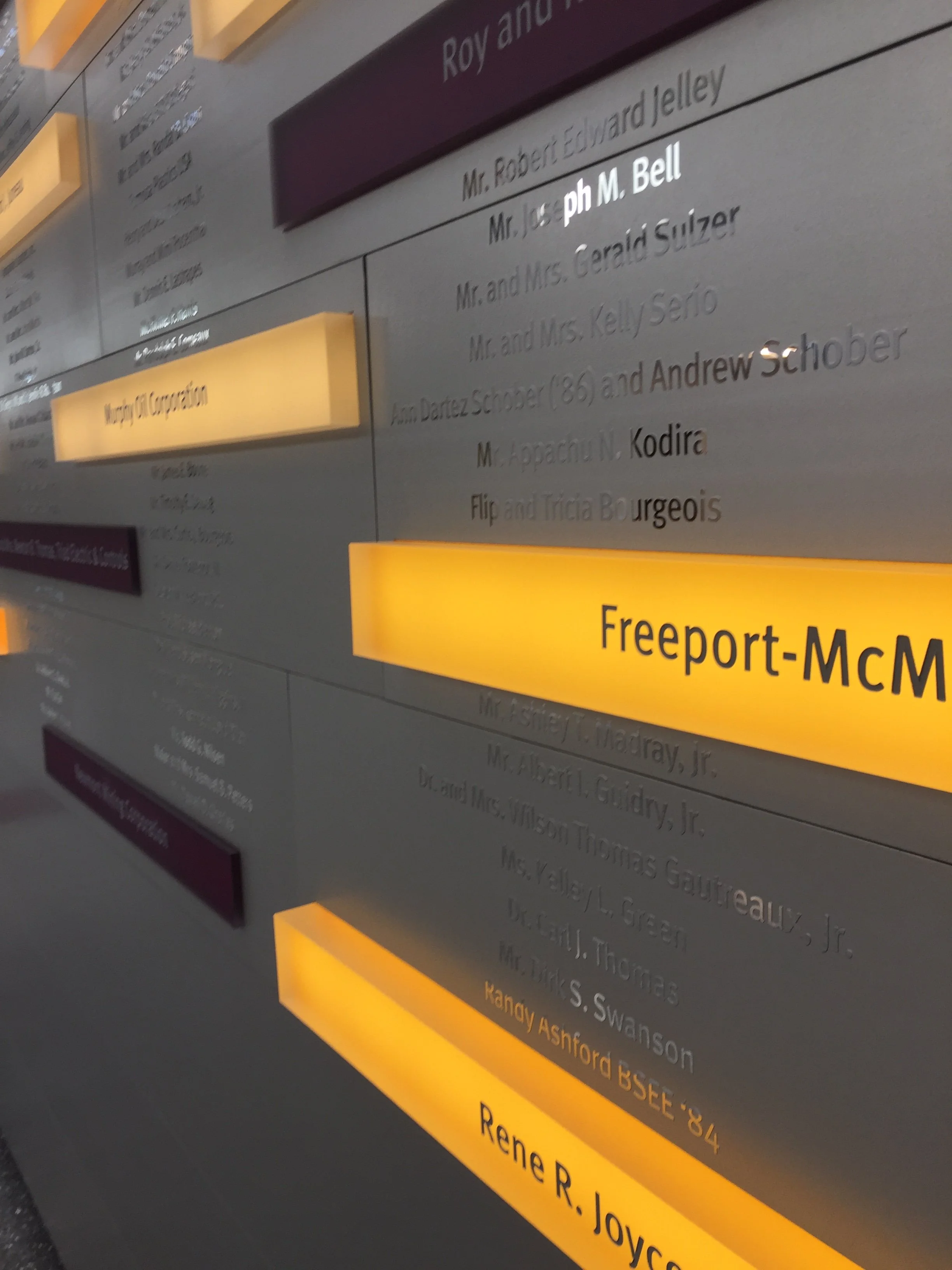 Star Signs Inc. — Custom Signage