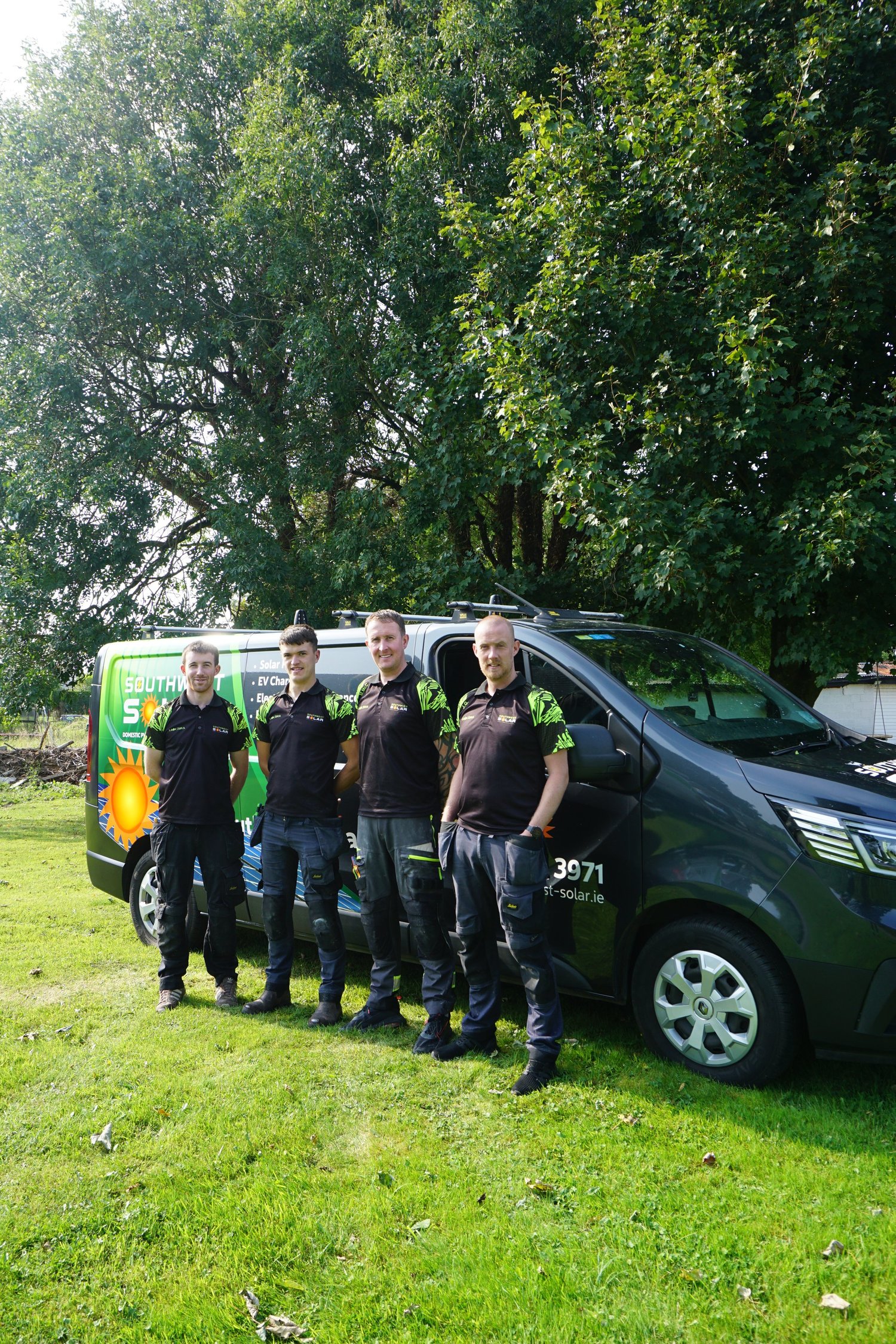 South West Solar | Custom Solar Panel Solutions for Homes & Businesses