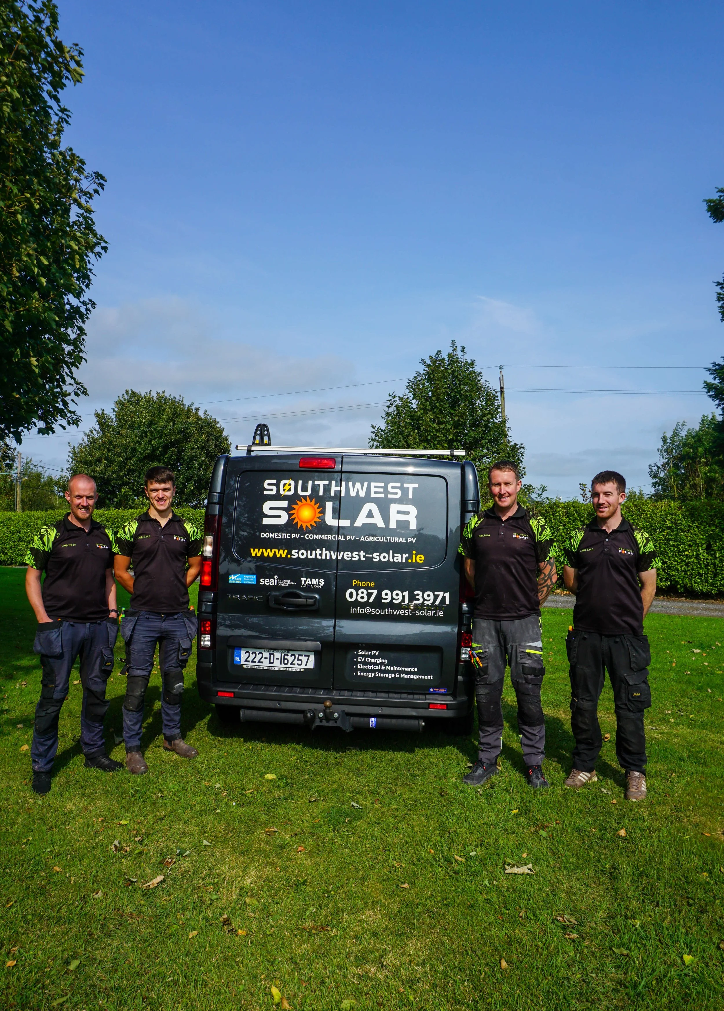 South West Solar | Custom Solar Panel Solutions for Homes & Businesses