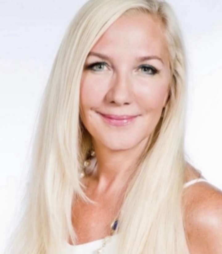 Calendar of Speakers — SheRises Amplify & Thrive LIVE Speaker Series