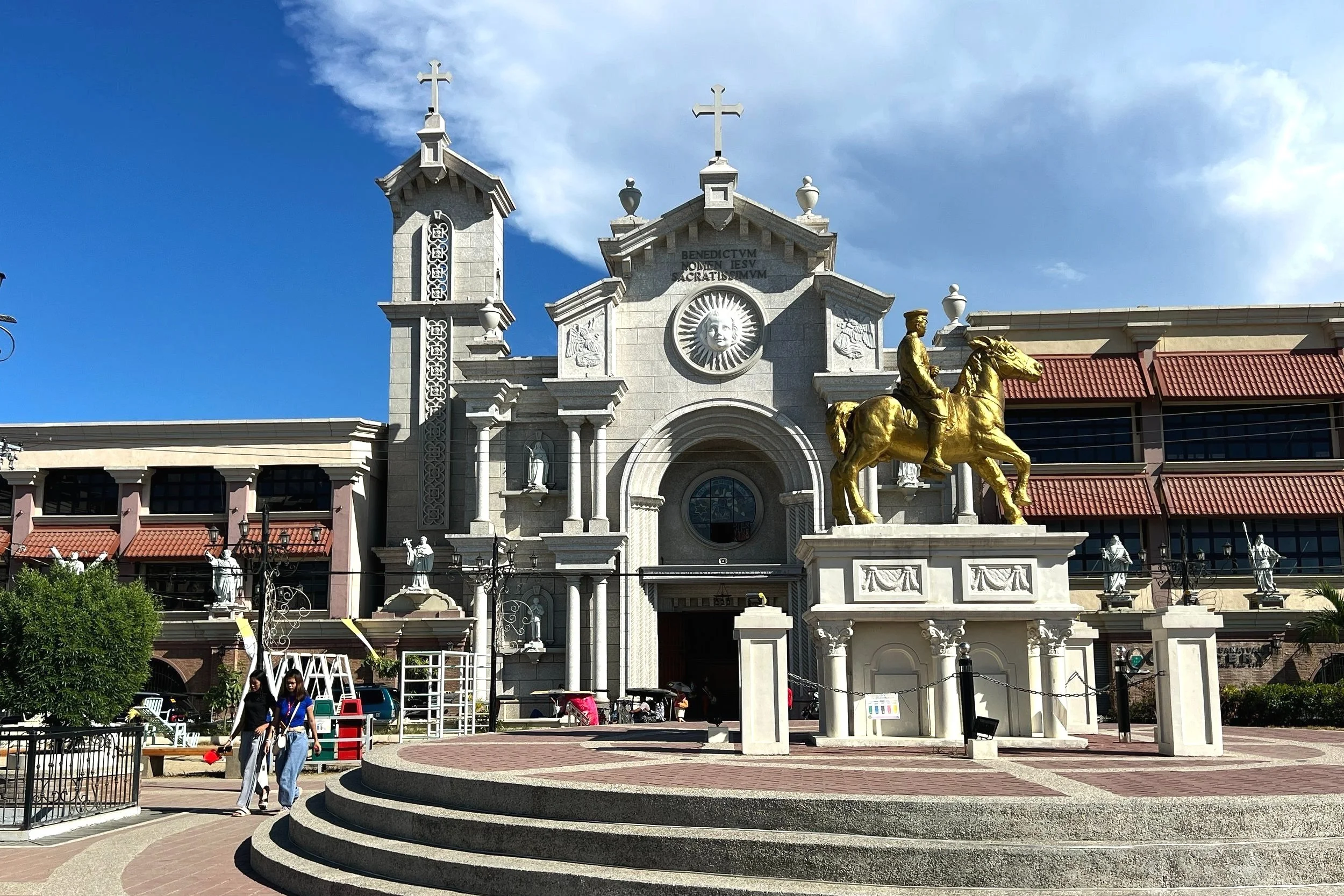 Luzon Loop — Roads of Asia