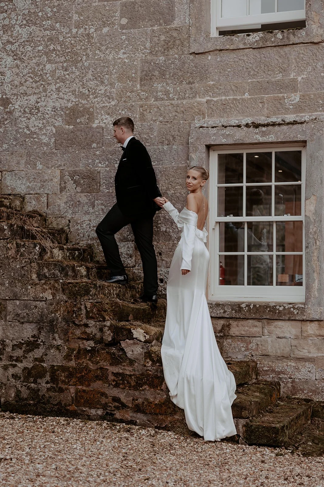Emily Robinson - UK & Worldwide Wedding Photographer