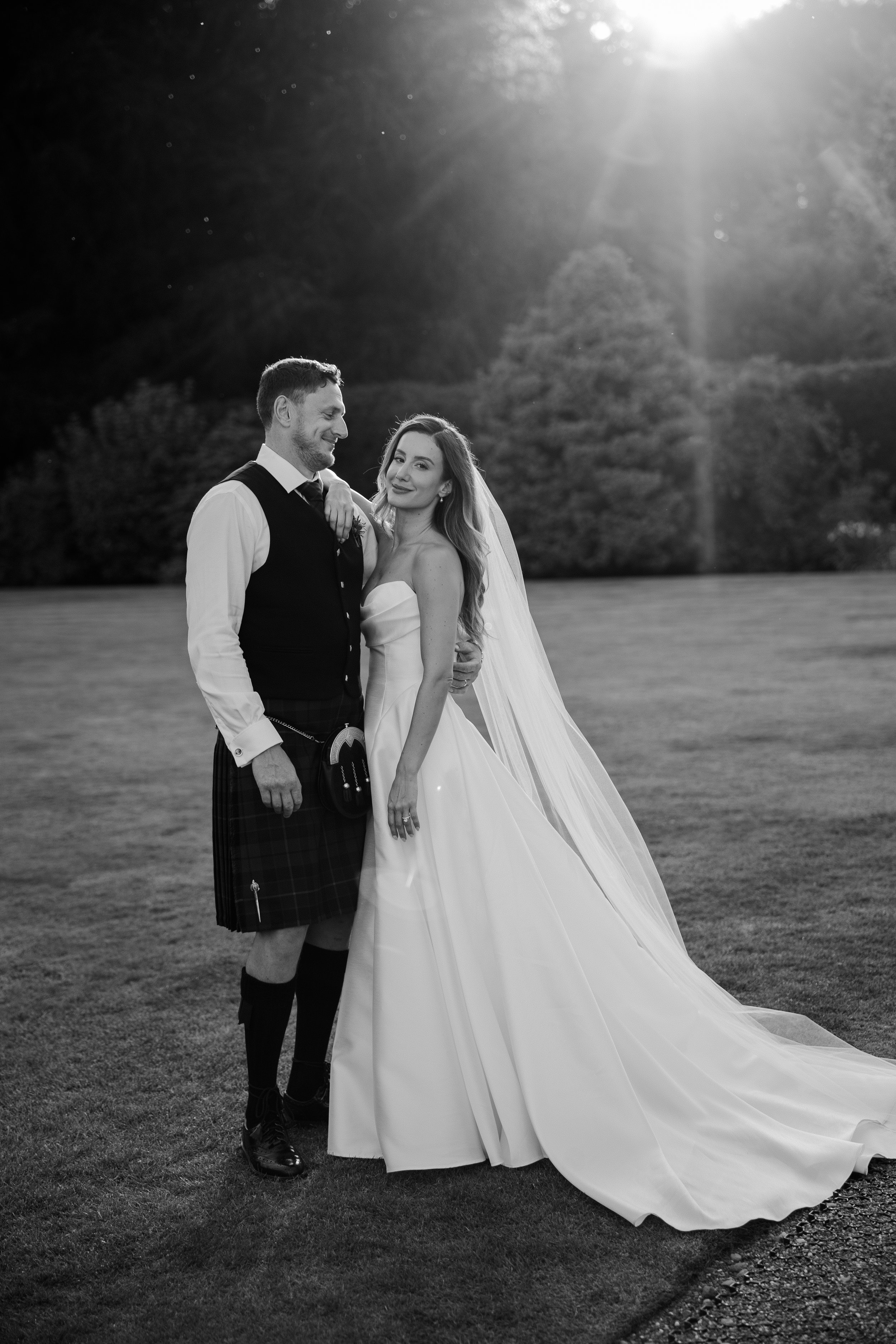 Emily Robinson - UK & Worldwide Wedding Photographer