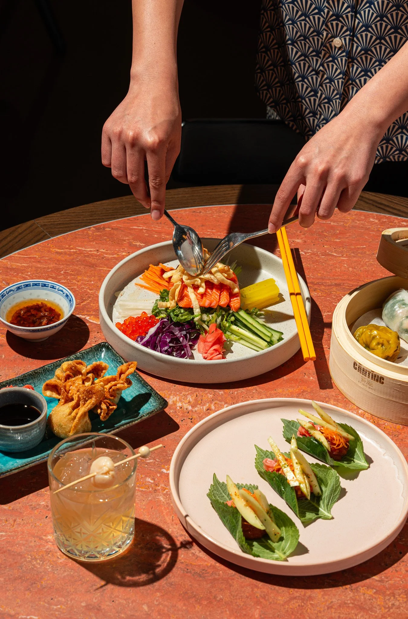 Cāntīng by Nic Watt