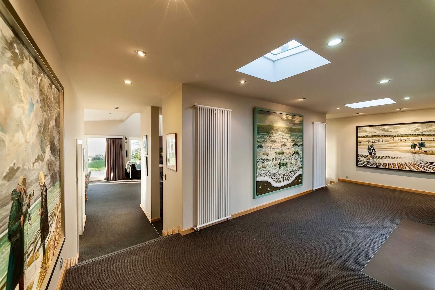 Features Of The Accommodation — Table House