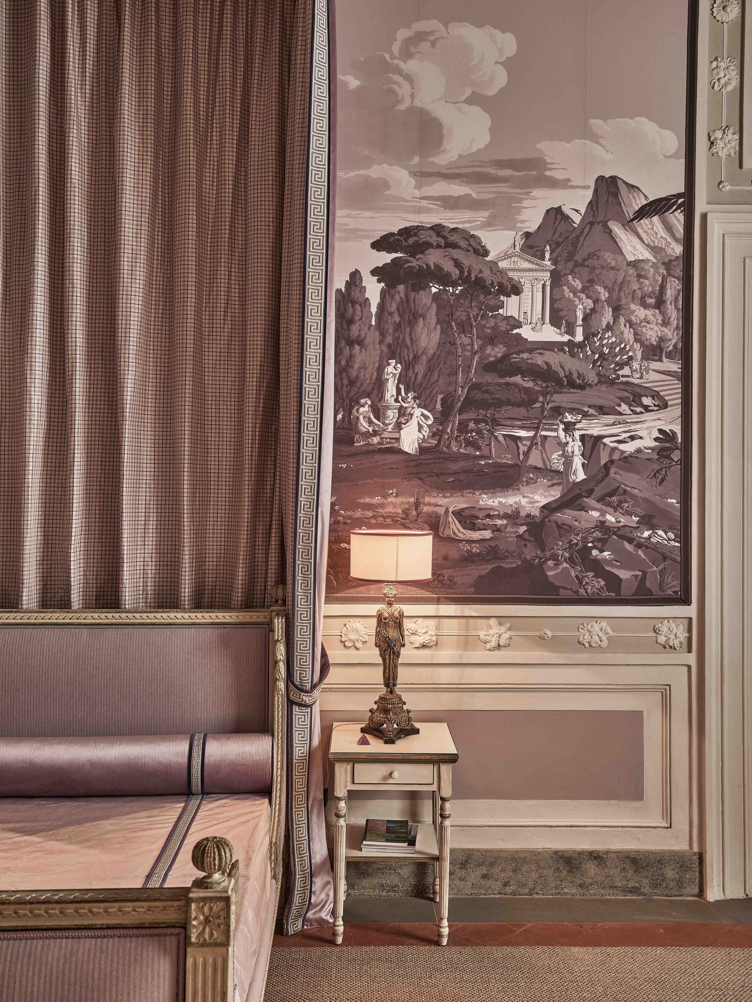 Stef Albert Interior Design