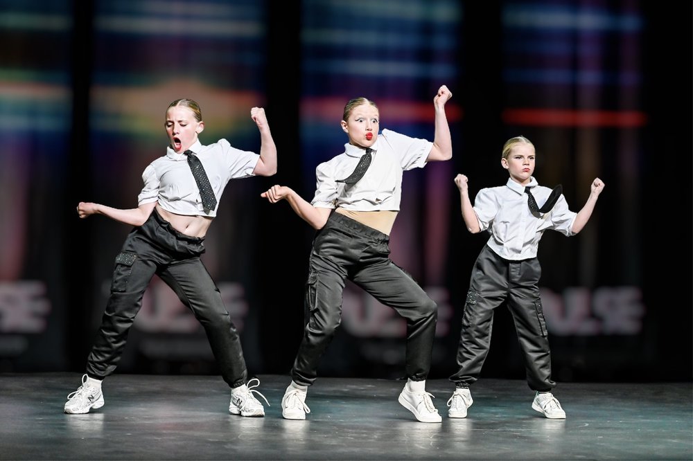 PULSE DANCE COMPETITIONS