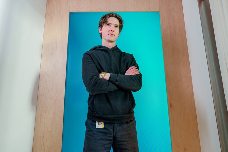 LinkedIn London Experience Center — DEEPLOCAL