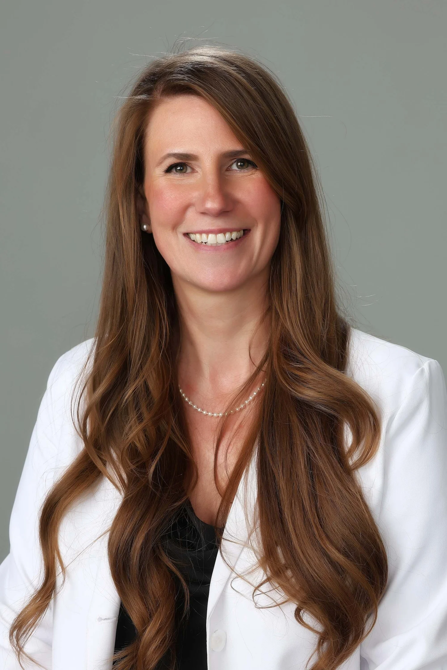 Dr. Gillian Lavik | General Surgeon | Dakota Medical
