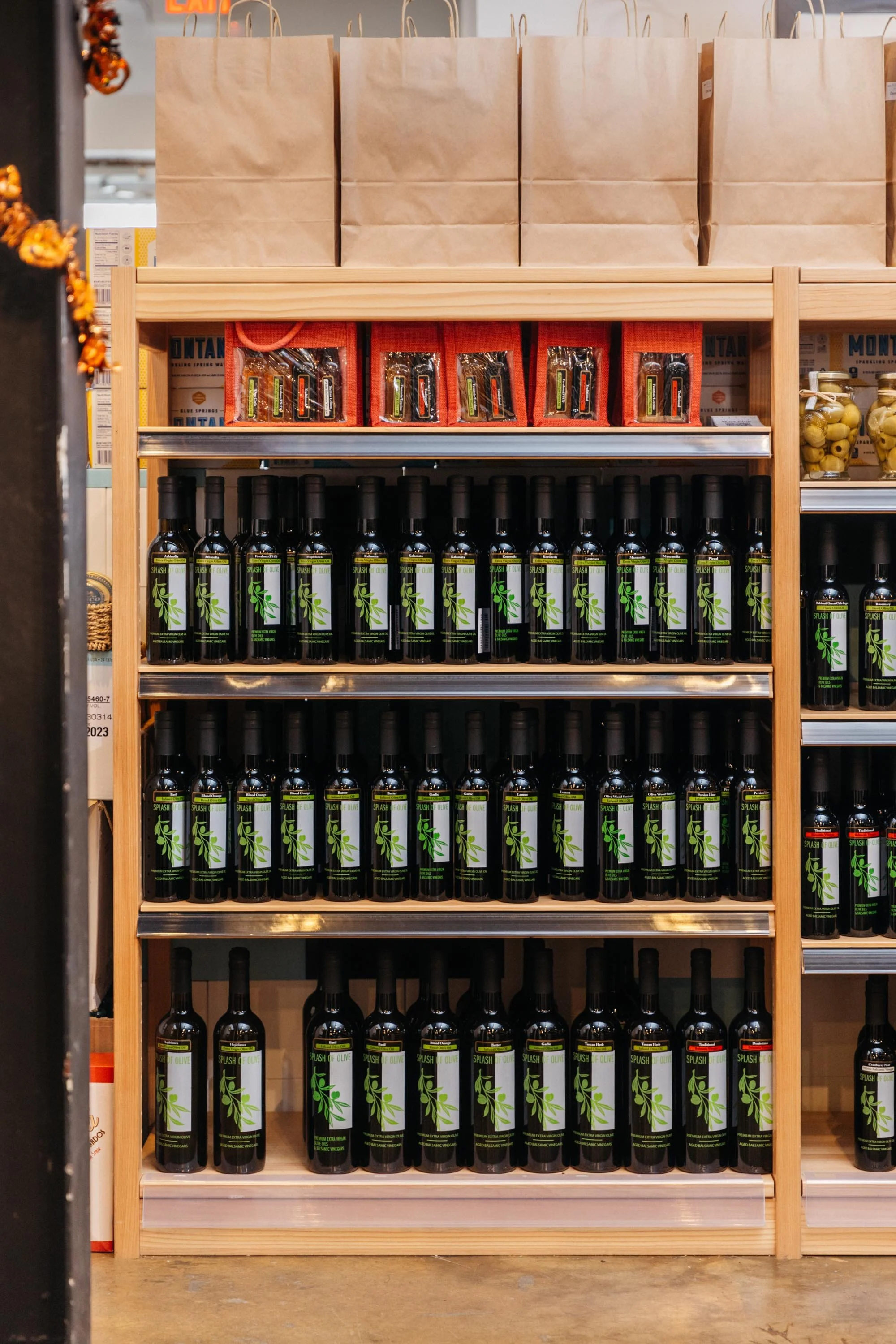 Kelly's Market | Decatur's Neighborhood Market & Deli