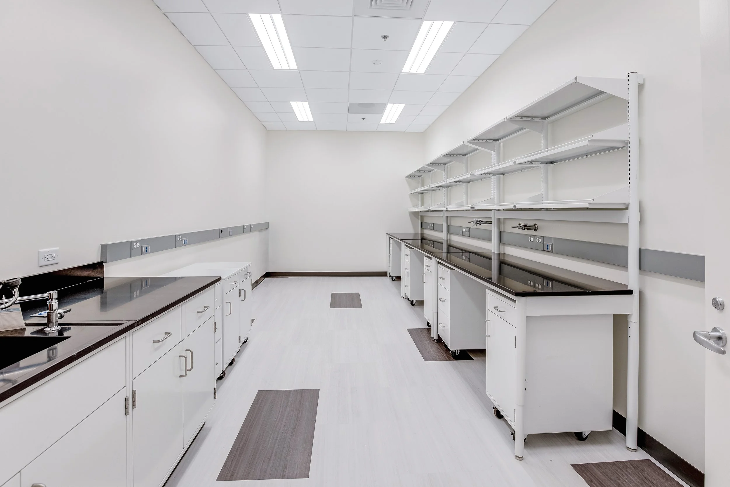 Learn About Our Shared & Private Laboratory Space — BioSpark Labs