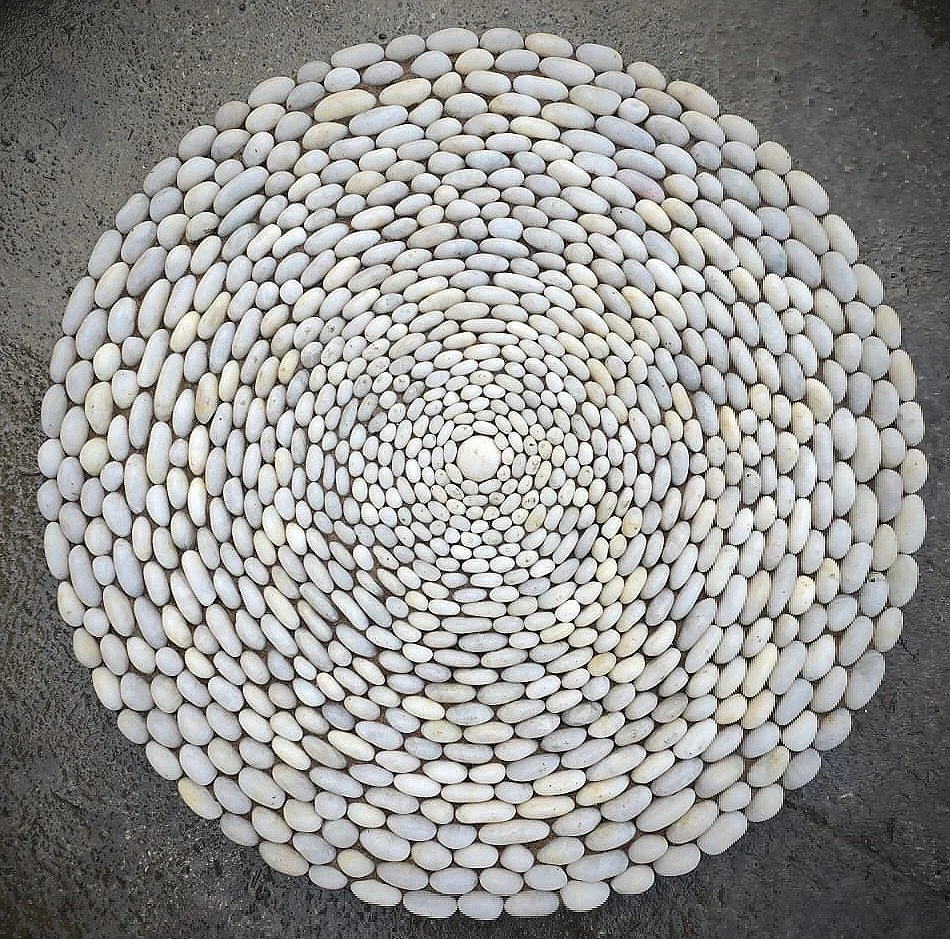 Timeless Pebble Mosaic Art | Maggy Howarth Studios | Handcrafted Mosaic ...