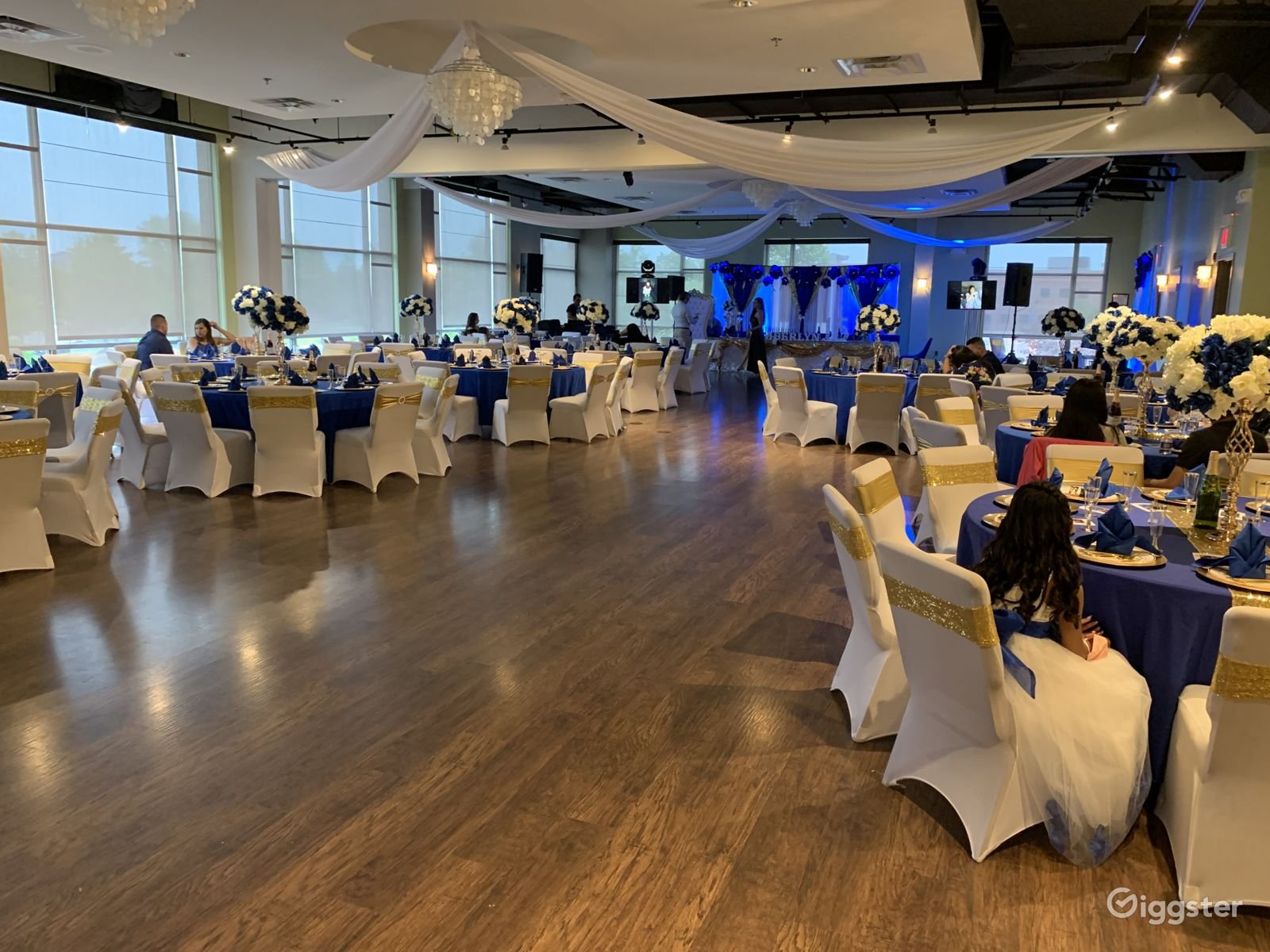 The Event Center at Cascades Overlook